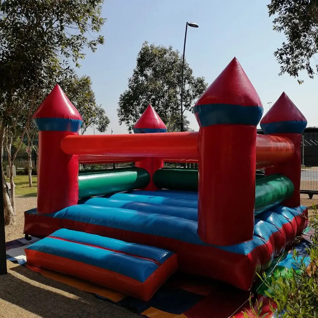 Standard Jumping Castle - Bounce Buzz